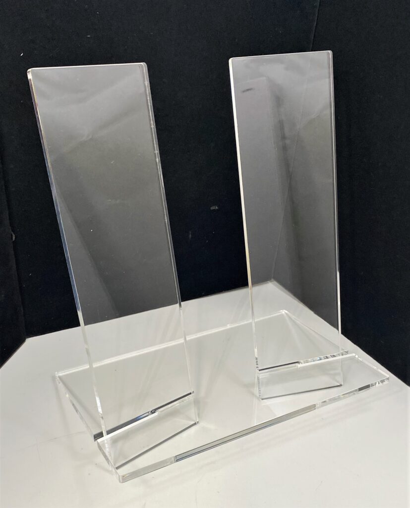 Lucite Clear Vertical Book Stand – Tizo Designs
